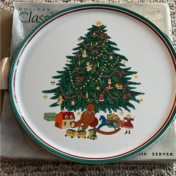 Holiday | Christmas Tree Plate | Poshmark